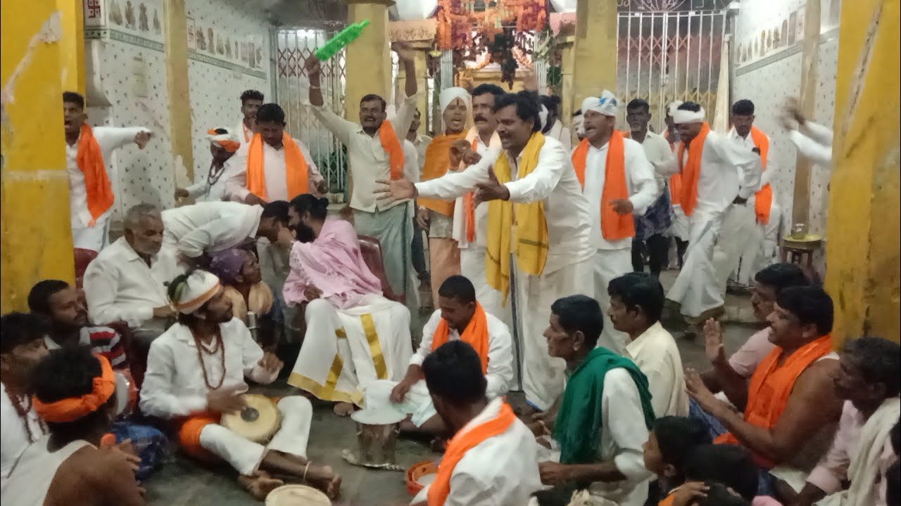 RP Balaji Nayak Bhajan Non Stop Kaggalakatti Thanda Jagadamba Matha ...