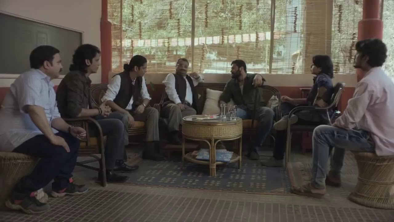 Mirzapur _ Guddu bhaiya and golu gupta first meeting with dada tyagi ...