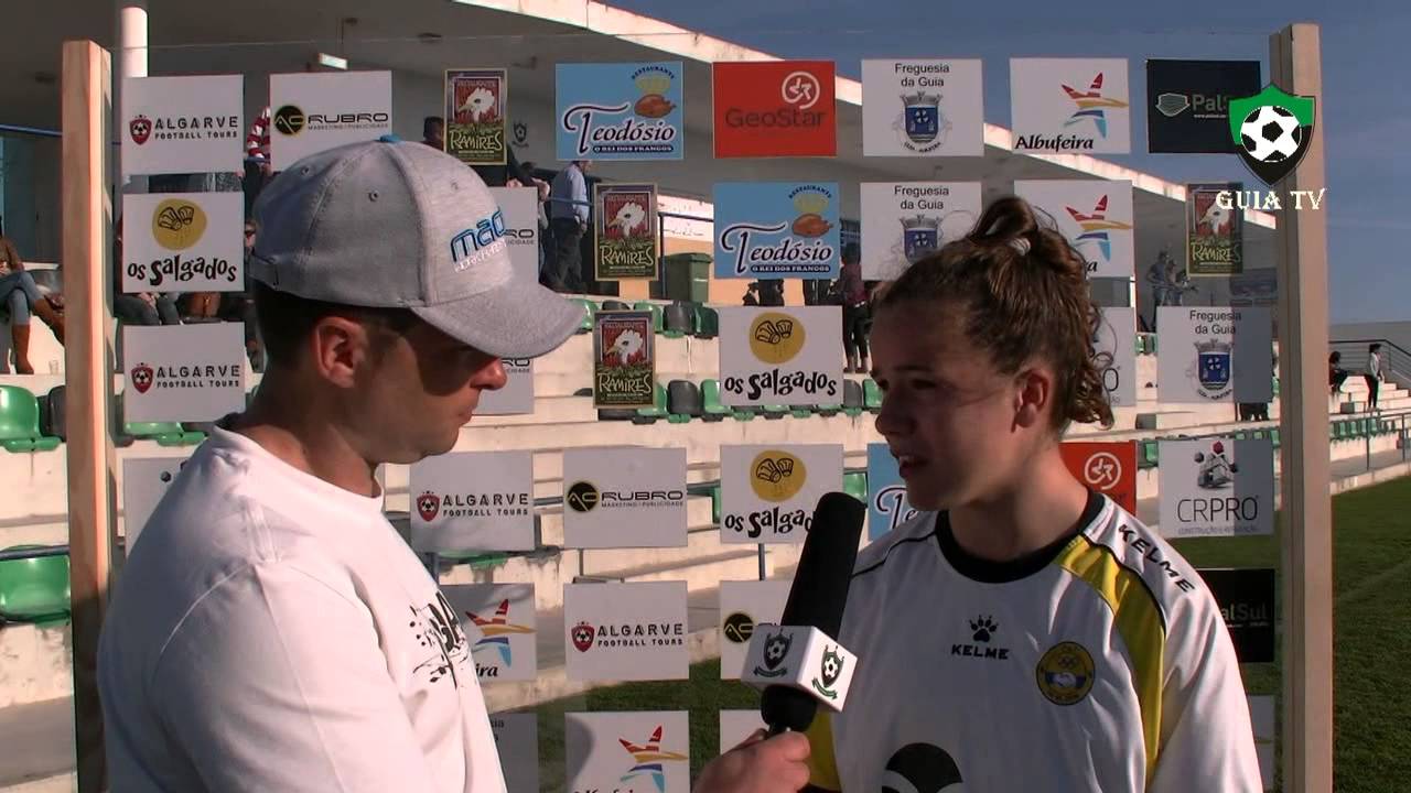 Entrevista a Ana Capeta - YouTube