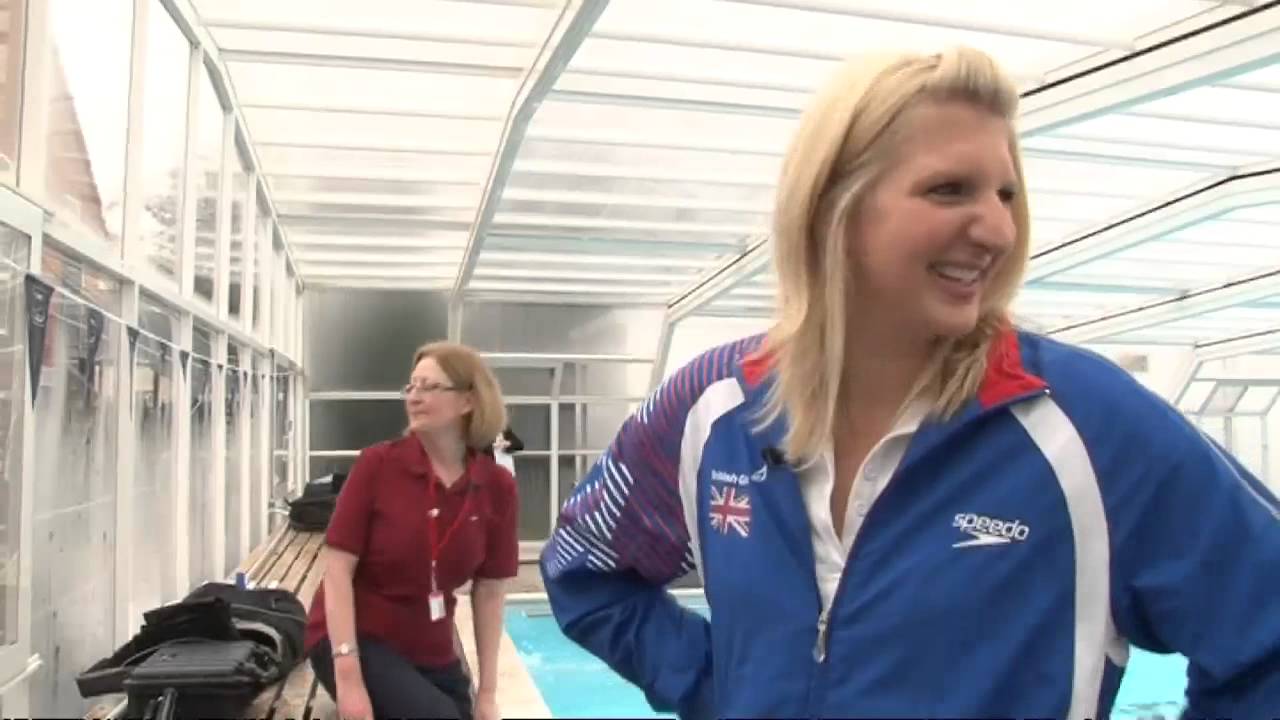 Celebrity MasterChef: Gareth Gates and Cheryl Baker to compete - YouTube