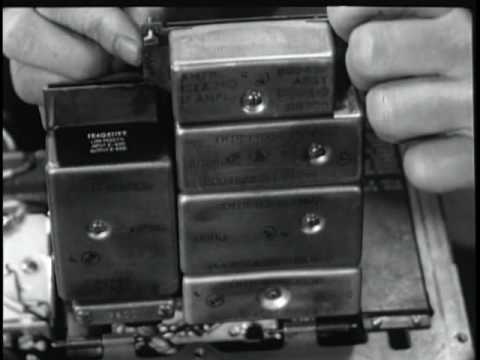 RADIO SET AN/VRC-12 - YouTube