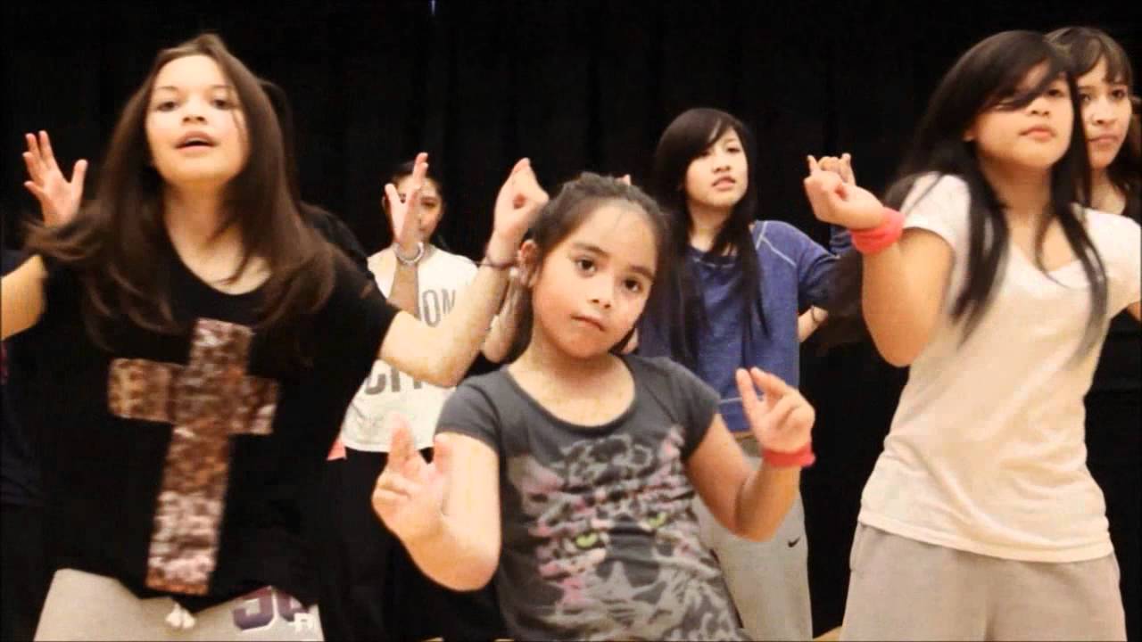 D-Dance under 18 showcase rehearsal - YouTube
