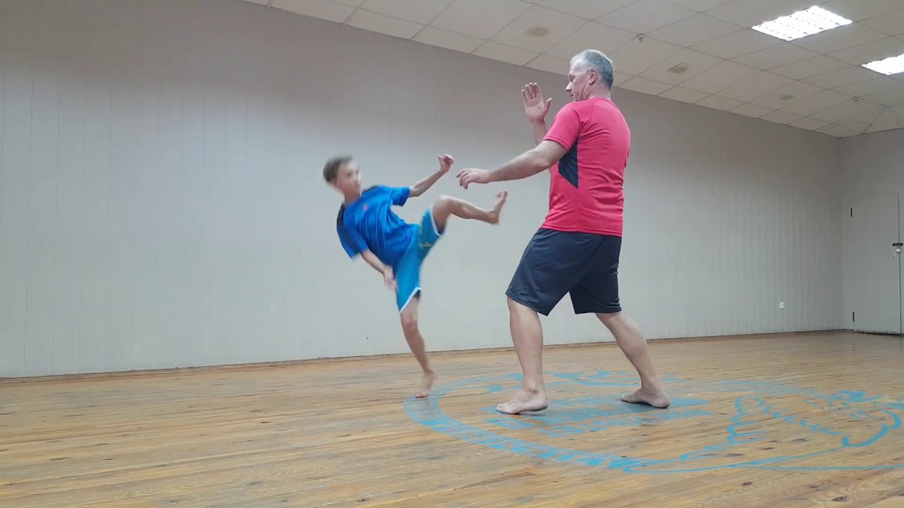 A dragon tail kick - YouTube