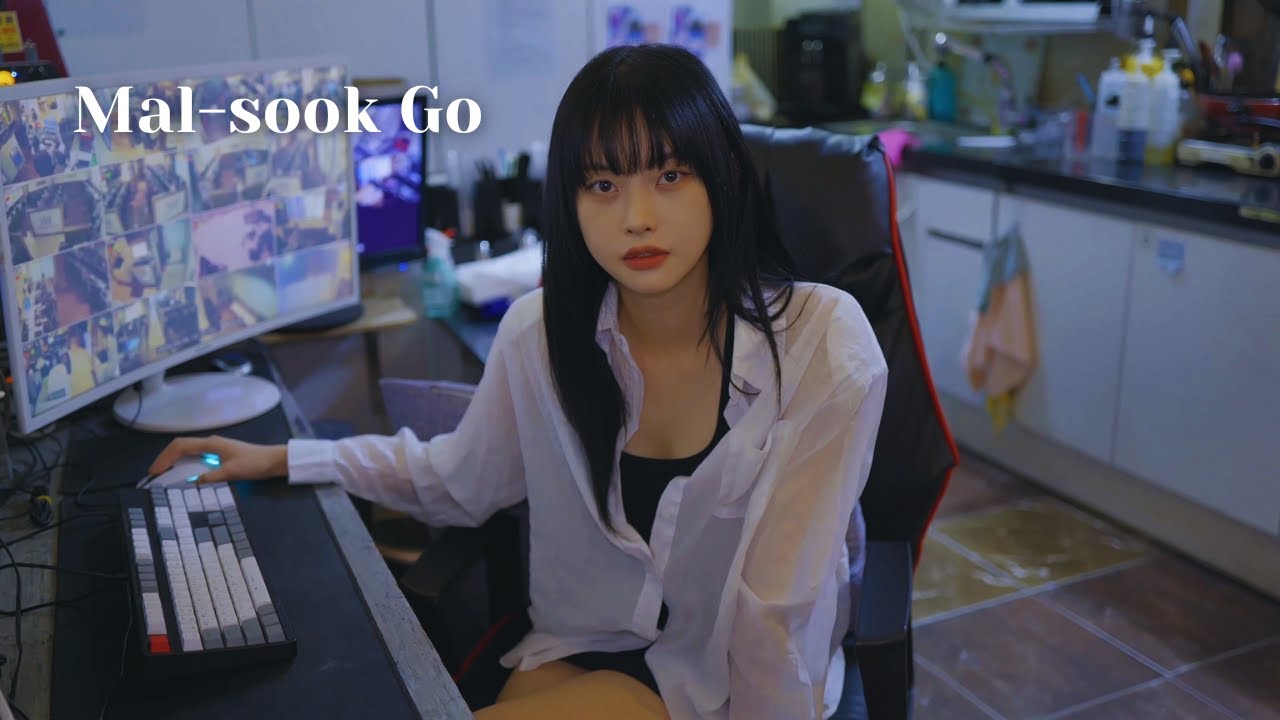 Mal-sook Go - Five Hearts Under One Roof Gameplay - Episode 1 - YouTube