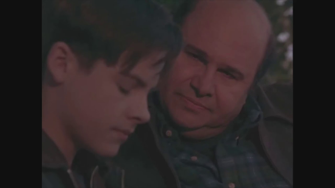 Coach Fanelli's talk to Josh Framm (Air Bud 2 Golden Receiver) - YouTube