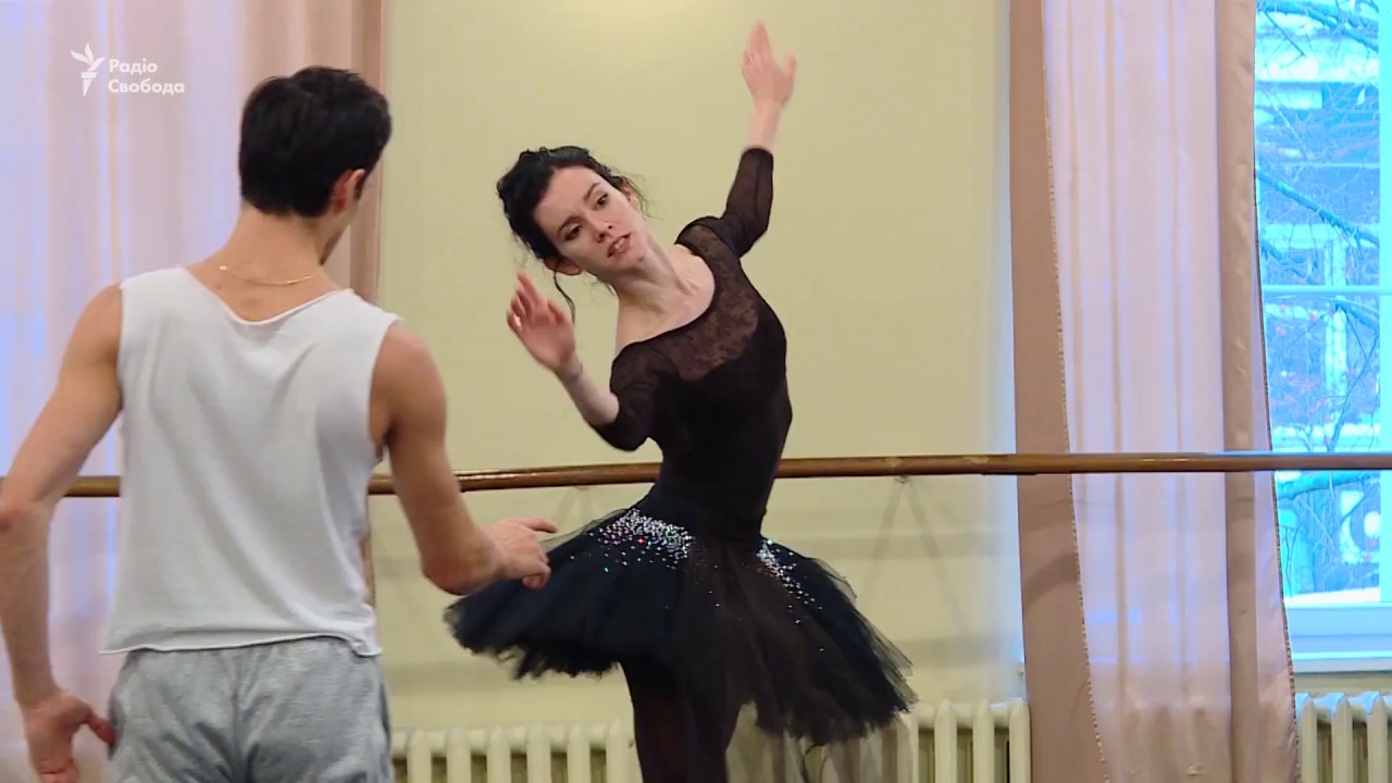 Petra Conti and Aleksandr Stoyanov - YouTube
