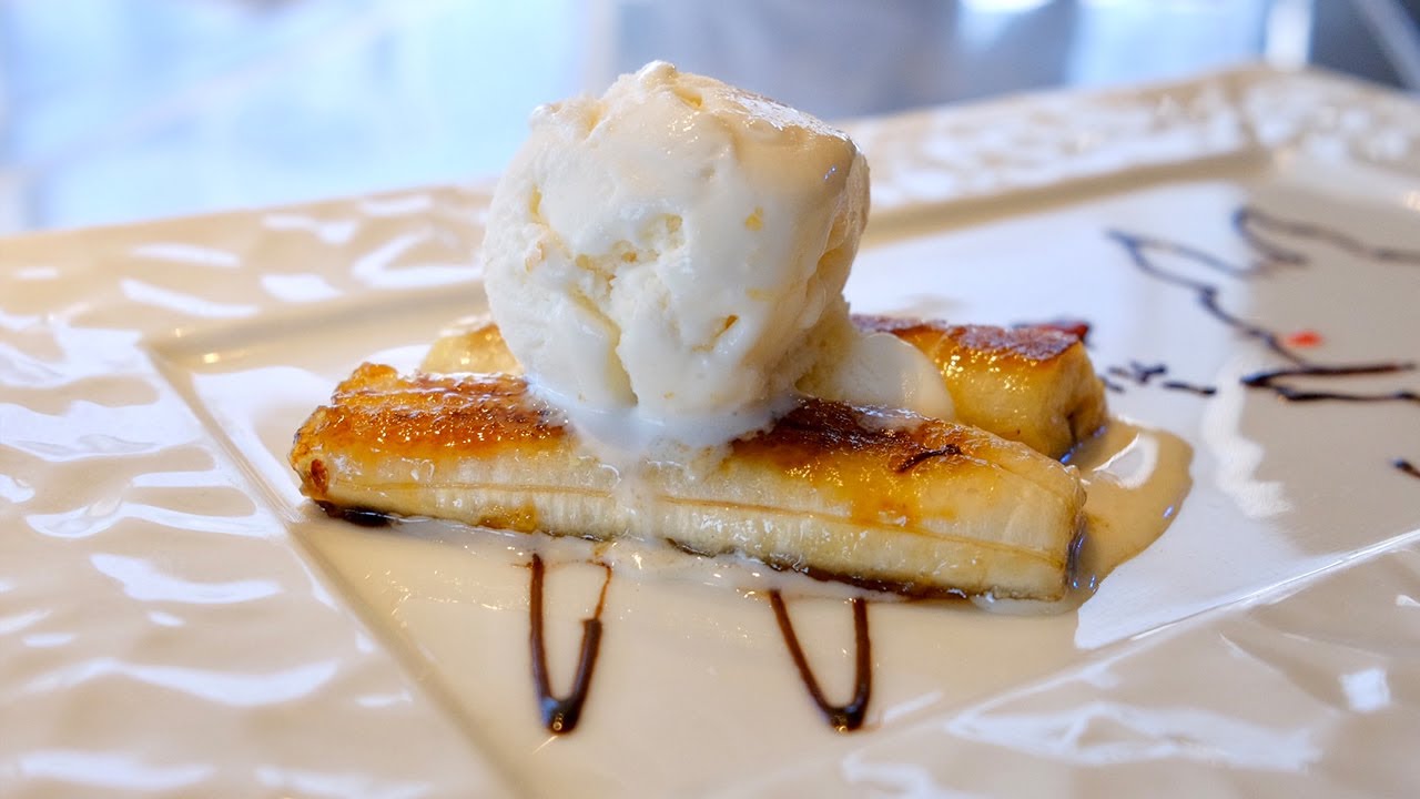 Fried Banana with Pomelo Ice Cream｜煎香蕉配柚子雪糕 - 香港街頭美食 - YouTube