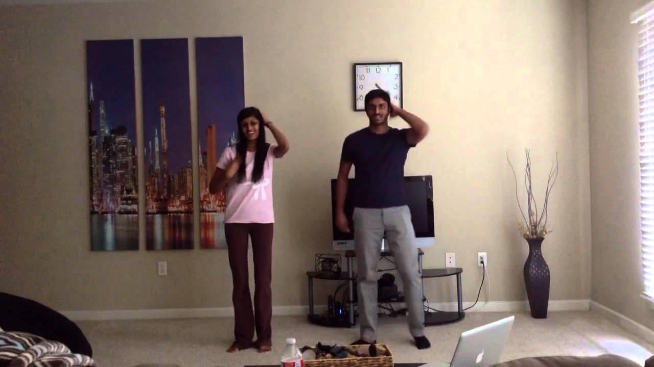 Surprise Flash Mob Dance - YouTube