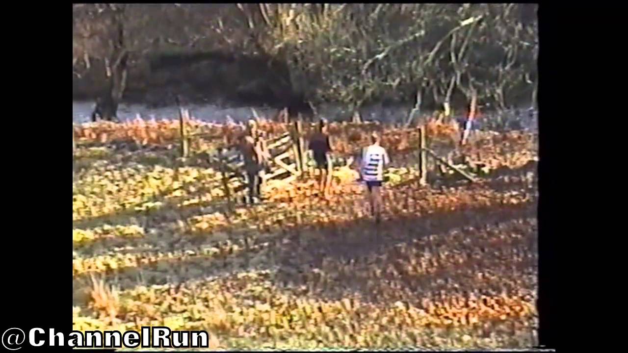21st Soreen Stanbury Splash Fell Race 2004 - YouTube
