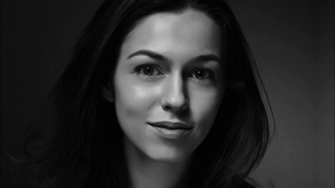 Doc Powell - Laid Back - YouTube