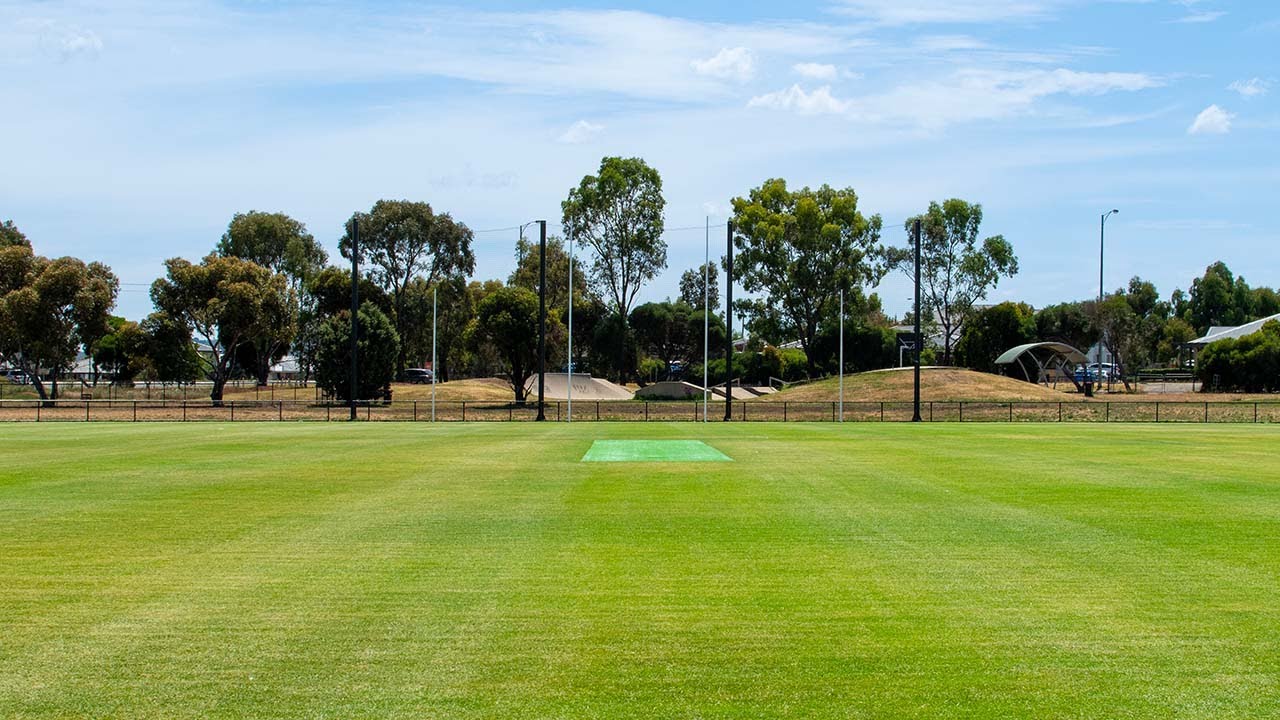 AFL Hinged Base Plate Goals - YouTube