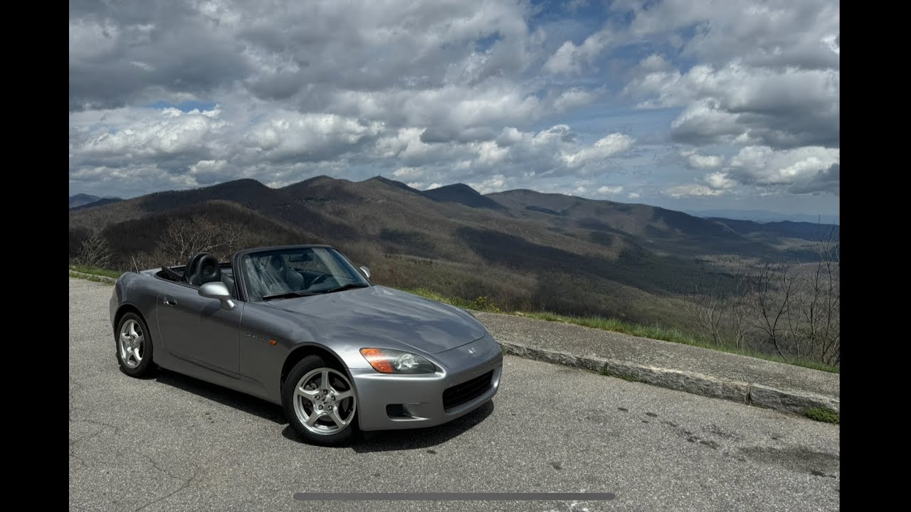 Stock AP1 S2000 VTEC in a Tunnel - YouTube