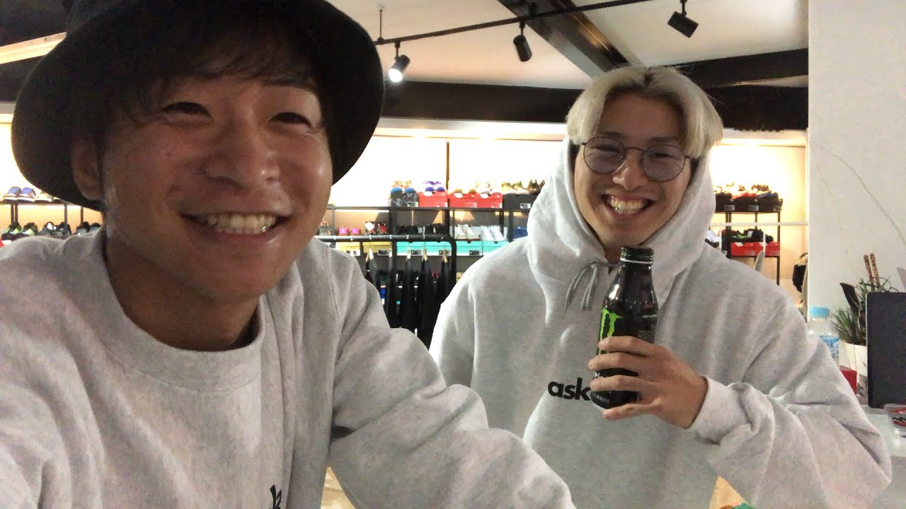 雑談配信 in askate - YouTube