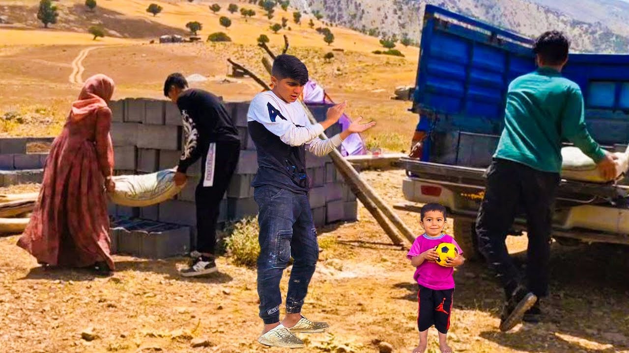 Qadir's Unwavering Love: Providing for His Sister - YouTube