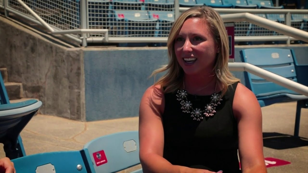 The Salem Red Sox Paves the Way with Announcer, Suzie Cool - YouTube