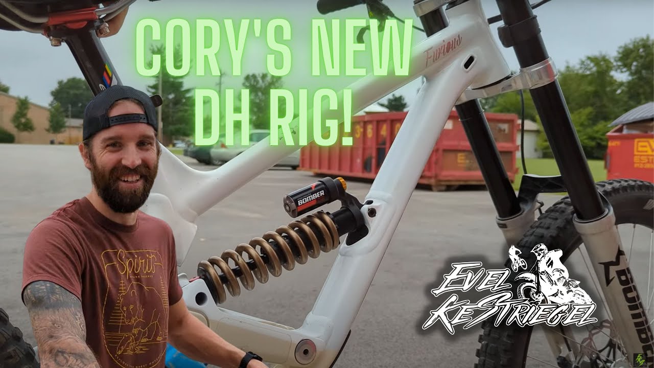 Bike Check! Cory's new (to him) Commencal Furious - YouTube