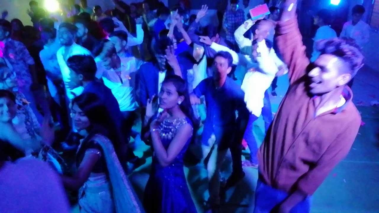 Polytechnic college seoni mechanical engineer dance batch2018(1) - YouTube