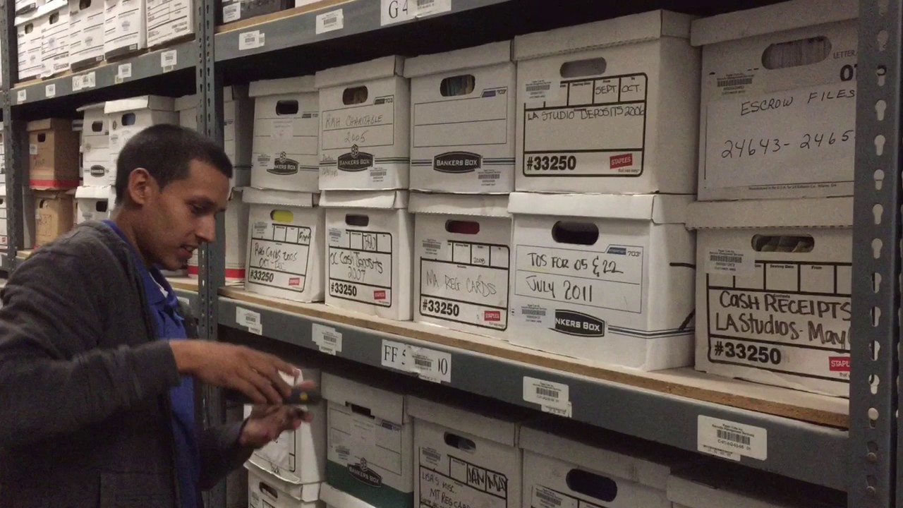 PC247 - File Storage - Bankers Box Record Indexing 18:sec - YouTube