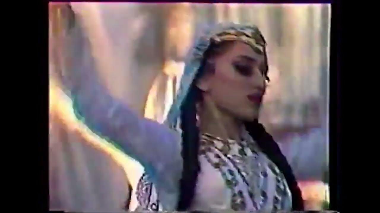 "Kanaz" dance ensemble - Spasoum (Armenian music) - YouTube