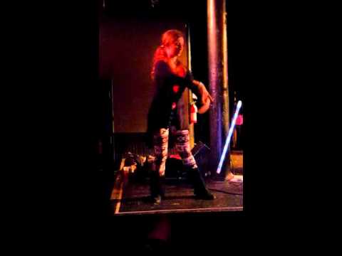 Flowpixie leviwand performance w/ Resin Ed
