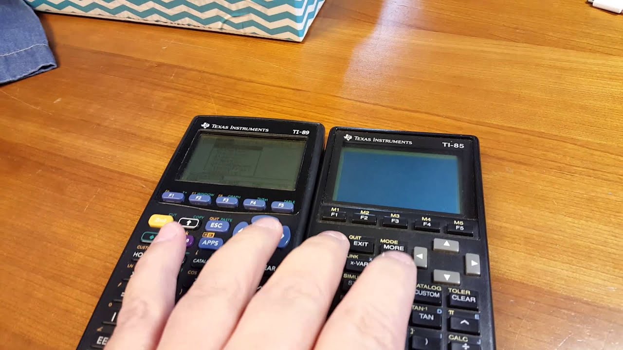 How to fix the black screen on a Texas Instruments Calculators - YouTube