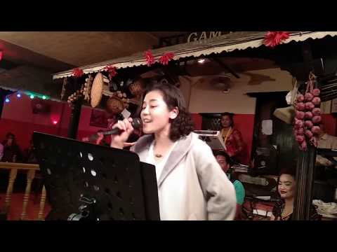 जापानीज गायिका ले मज्जाले गाउछिन दोहोरि  / Paan Ko Paat By Japanese Singer Aoi Sano