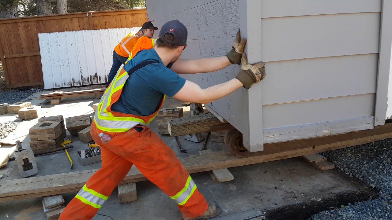 Moving a small building - YouTube