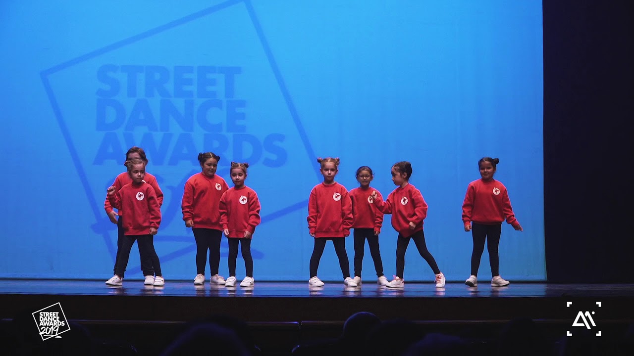 Nelly's Dance Babys | Categoria Baby @ Street Dance Awards 2019 - YouTube