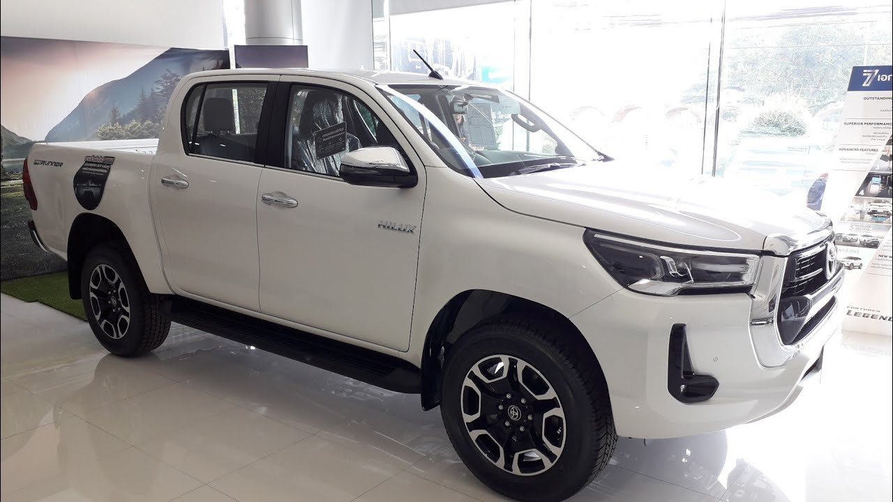 Toyota Revo Double Cab Prerunner 2.4 HIGH 2020 AT รีวิว - YouTube