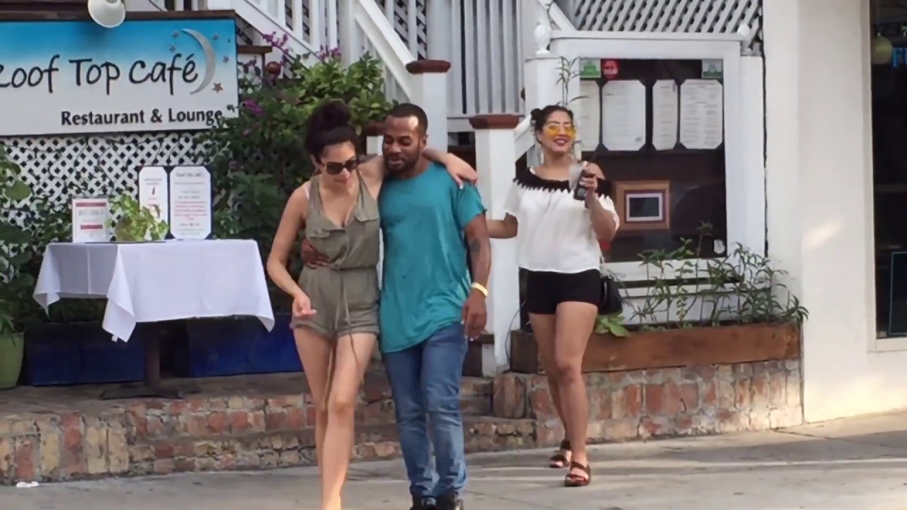 Really drunk girls trying to take selfies | Wasted girls walking and falling - YouTube