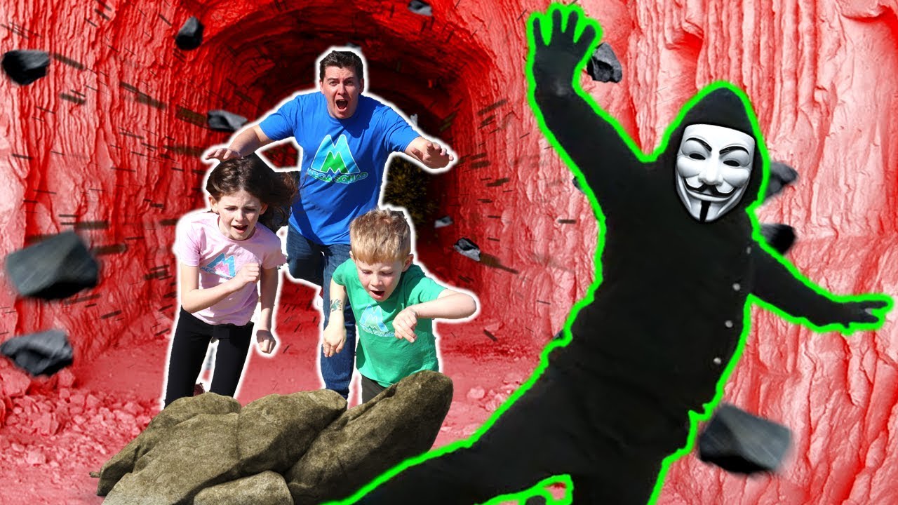 PROJECT ZORGO CAVE TRAP! Finding CLUES to DEFEAT Project Zorgo - YouTube