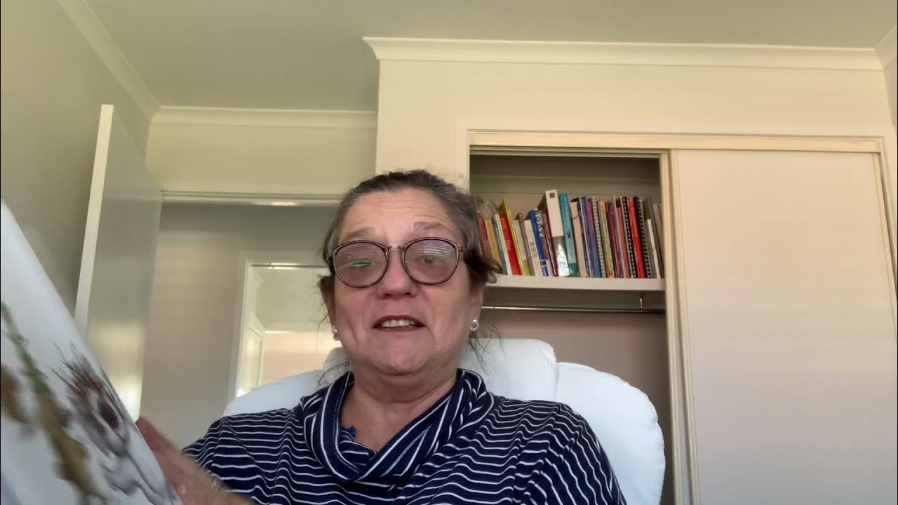 Aussie Easter hat parade - YouTube