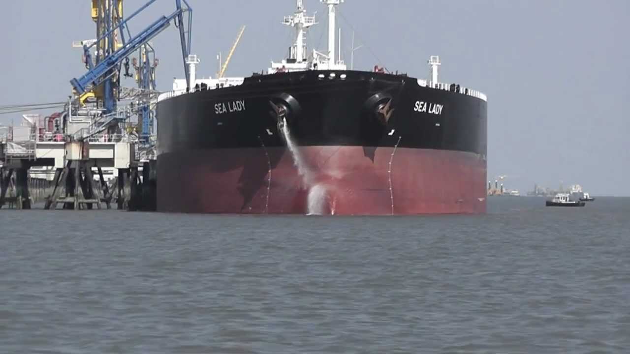 Tanker SEA LADY in Wilhelmshaven - YouTube