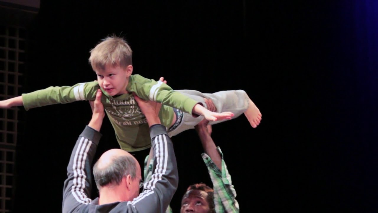 Minun nimeni on trailer 2013 - YouTube