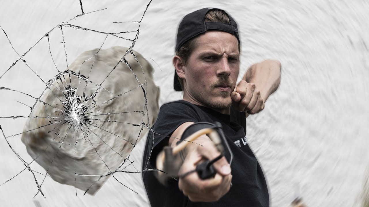 J'APPRENDS à utiliser un LANCE-PIERRE 🧱 - YouTube