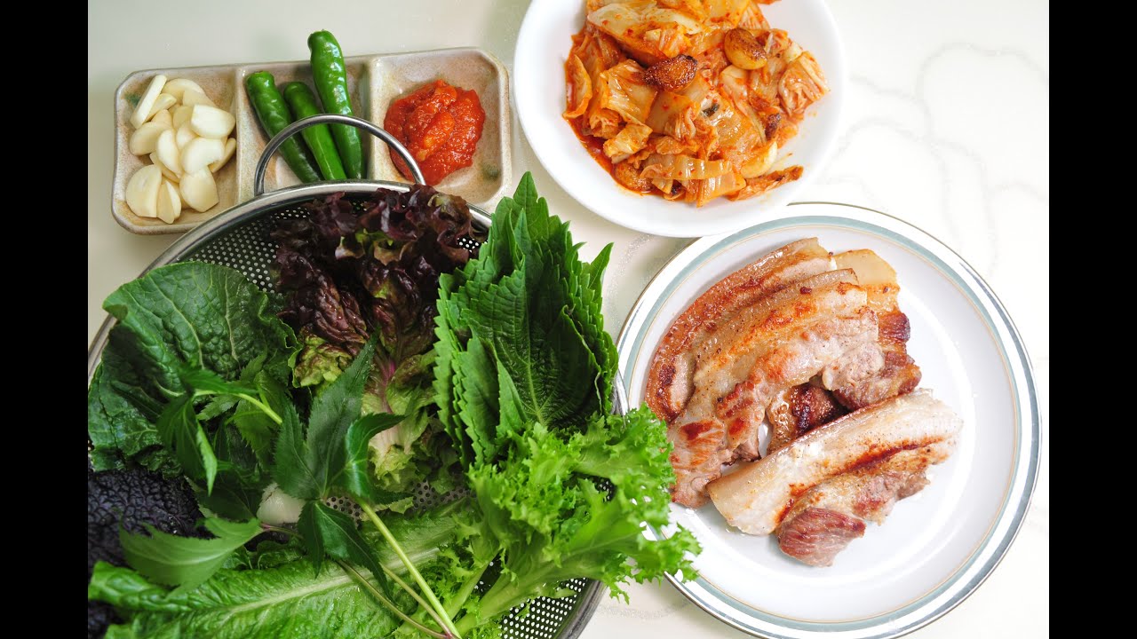 Samgyeopsal and kimchi (삼겹살과 김치구이) - YouTube