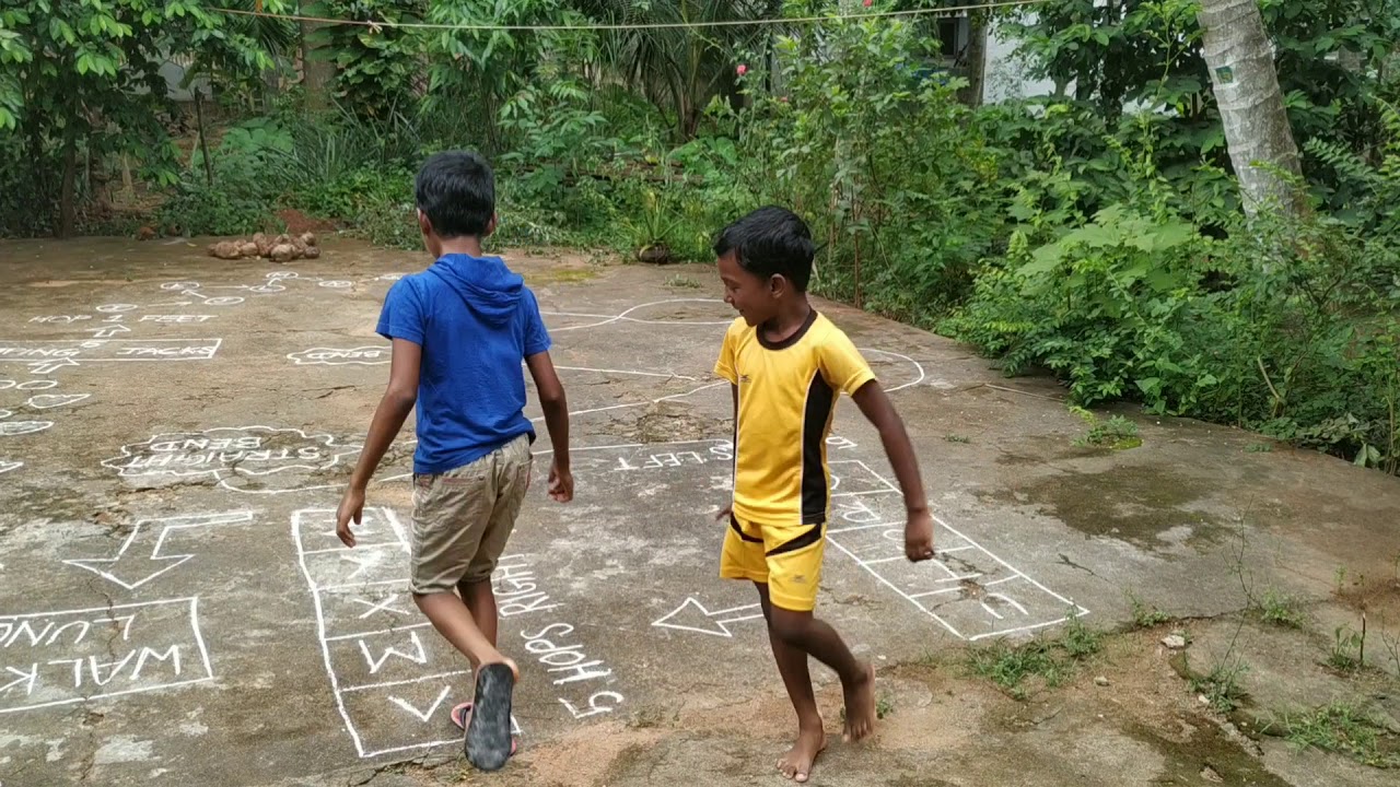 Enjoying courtyard games | Kids Entertainment Game - YouTube