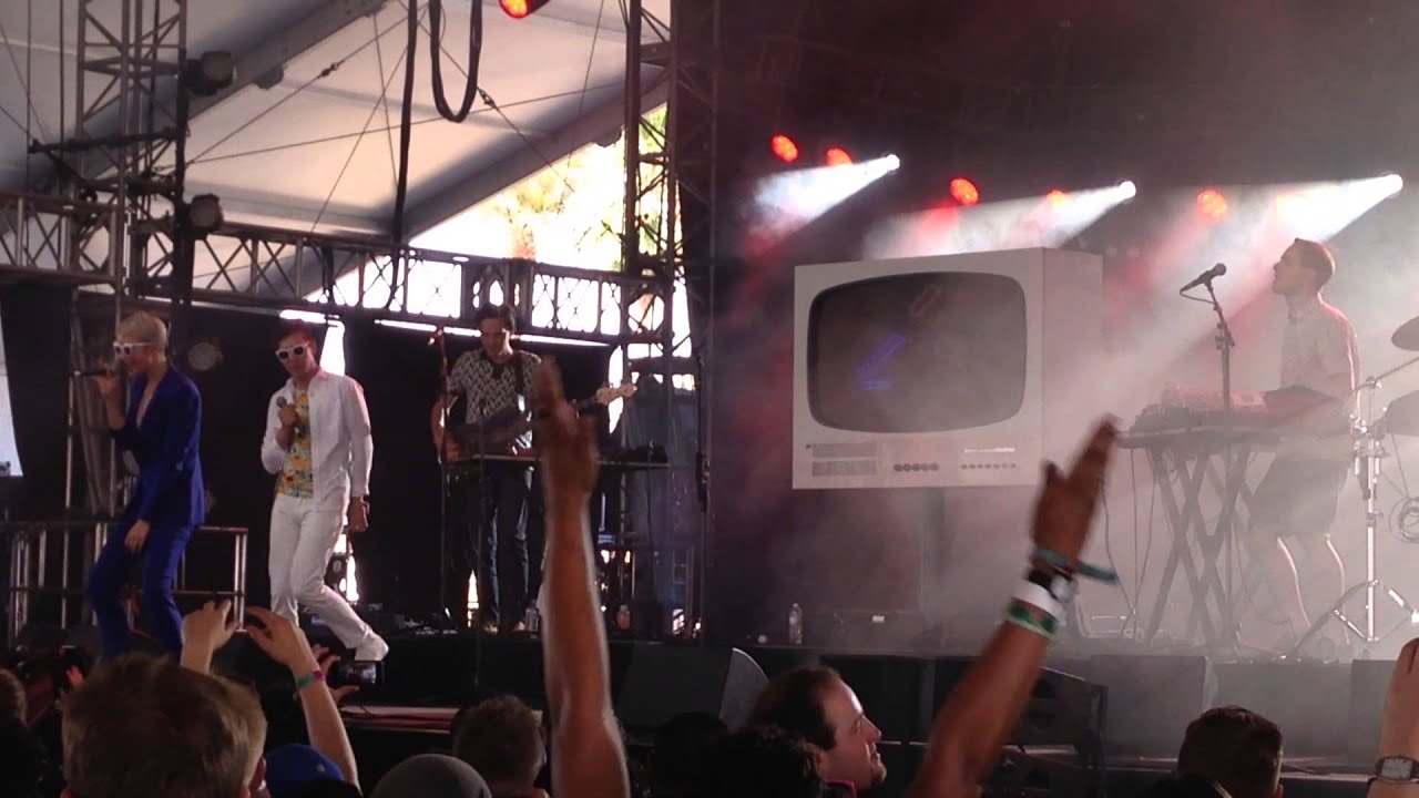 CLASSIXX live @ Coachella 2014 featuring YACHT "Psychic City" - YouTube