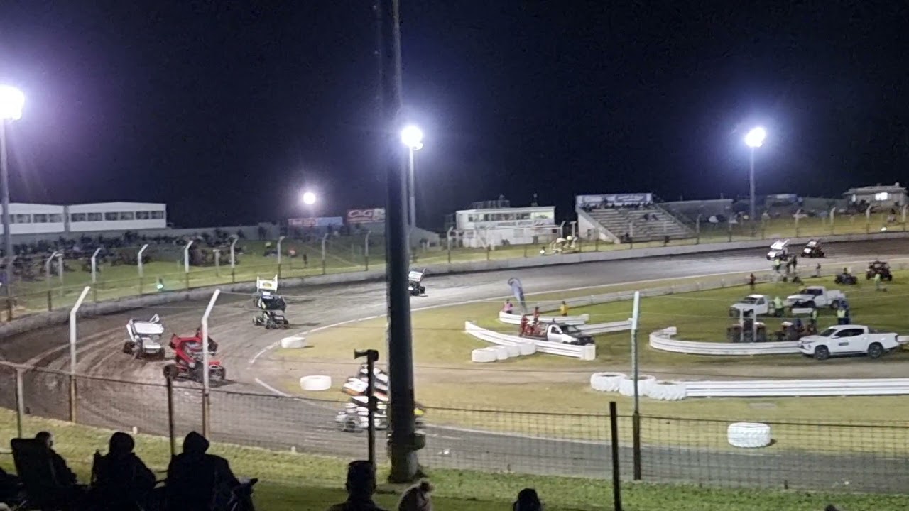 Sprintcar A main Borderline Speedway Mount Gambier 27th Nov 2021 - YouTube