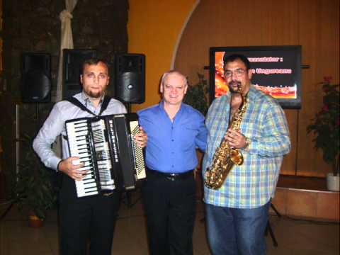 DANIEL IORGU BULAI SI MARIUS BOGDAN HORA LAUTAREASCA .wmv - YouTube