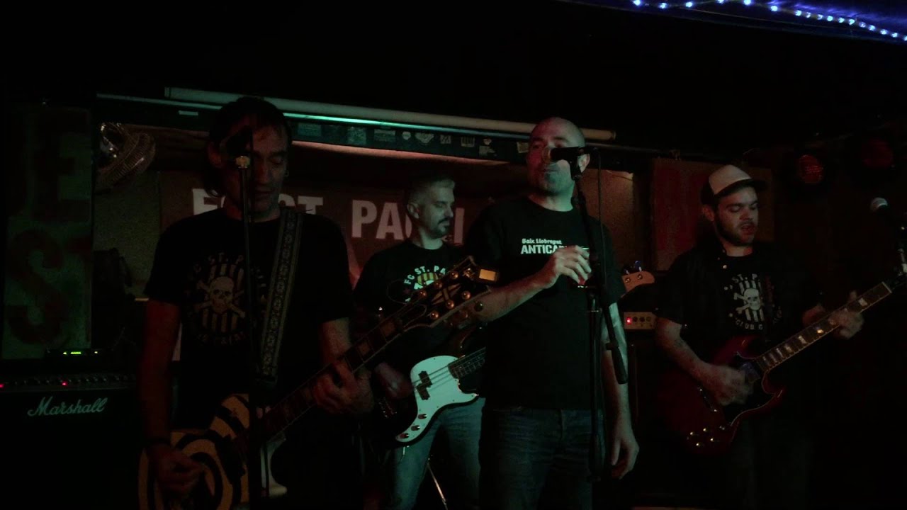JOLLY ROGER BAND - Hells Bells - YouTube