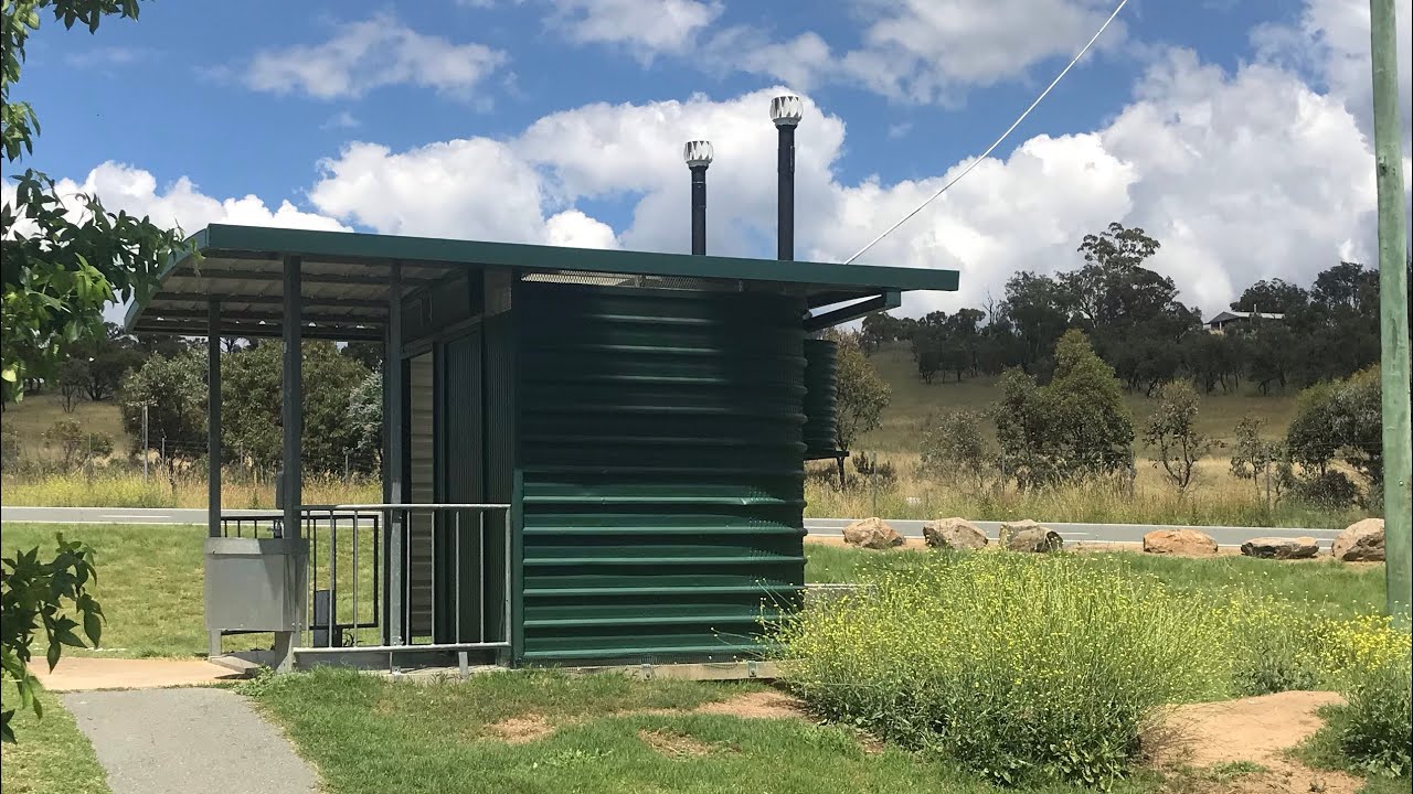 Windyloo Dual Composting Toilet at the rest area on the way to Cooma ...