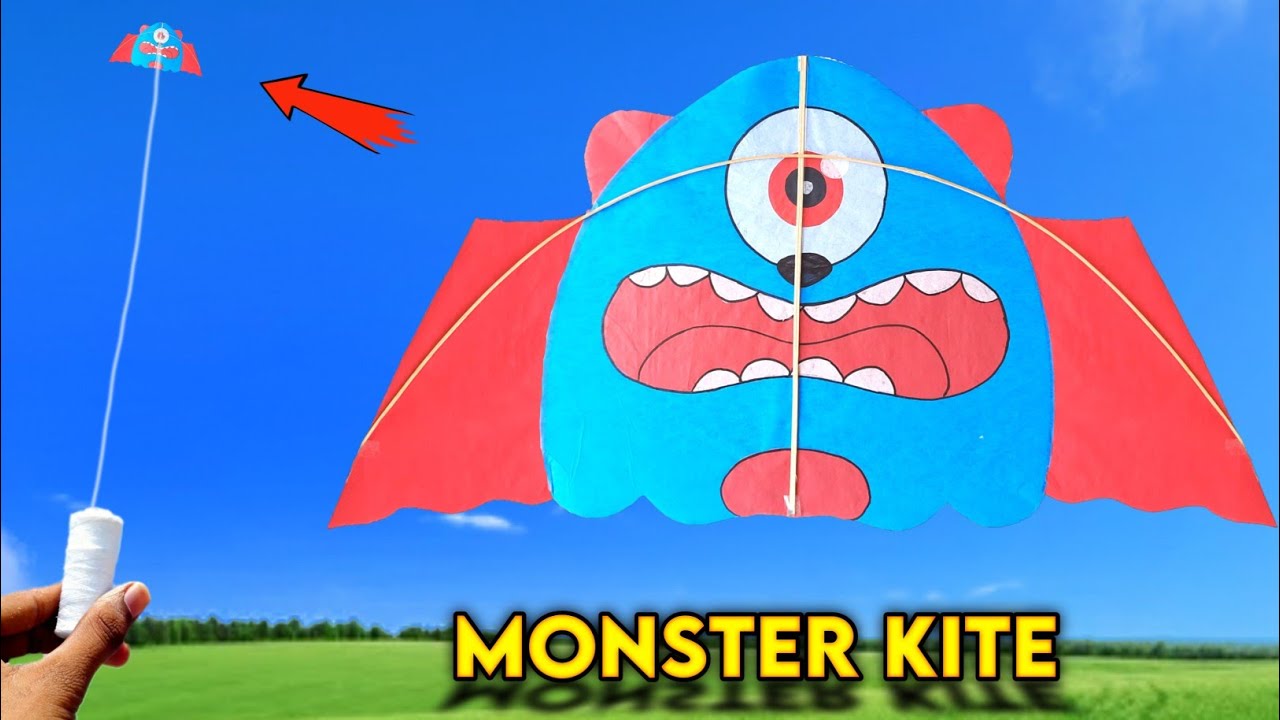 Monster 👻 kite flying , how to make kite , patang kese banate he ...