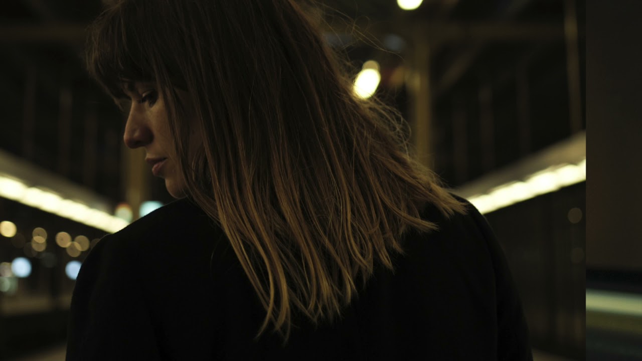 Sofie Winterson - Slow - YouTube