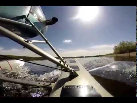 RC Turboprop Beaver on floats - YouTube