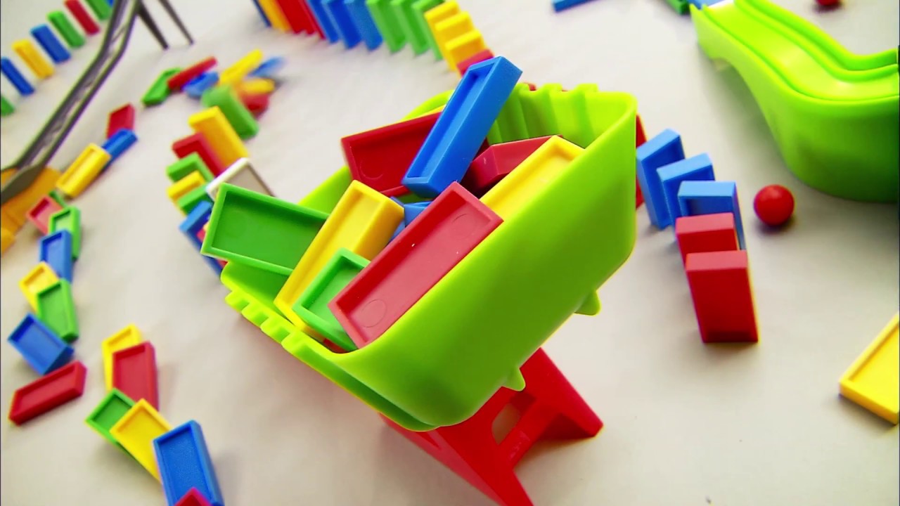 Domino Express Champion Race - YouTube