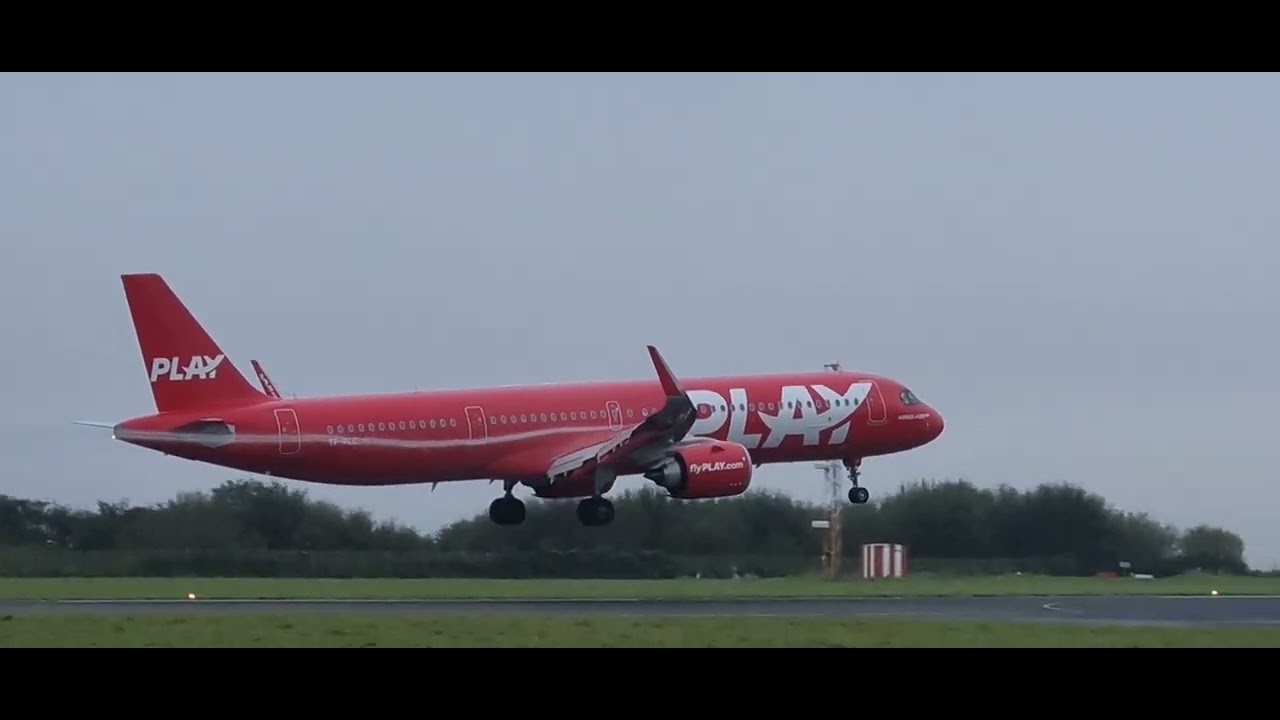 Play A321 NEO arrival at Liverpool Airport from Reykjavik - YouTube