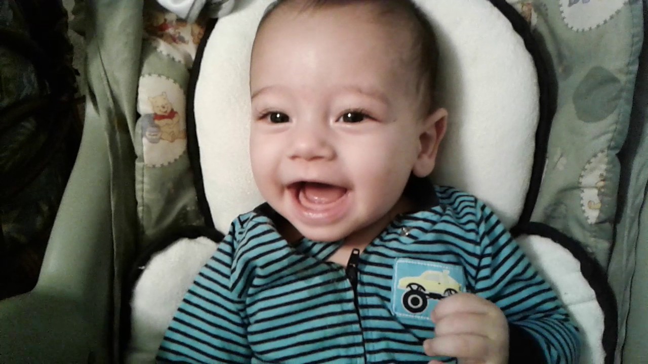 Cute baby laughing - YouTube