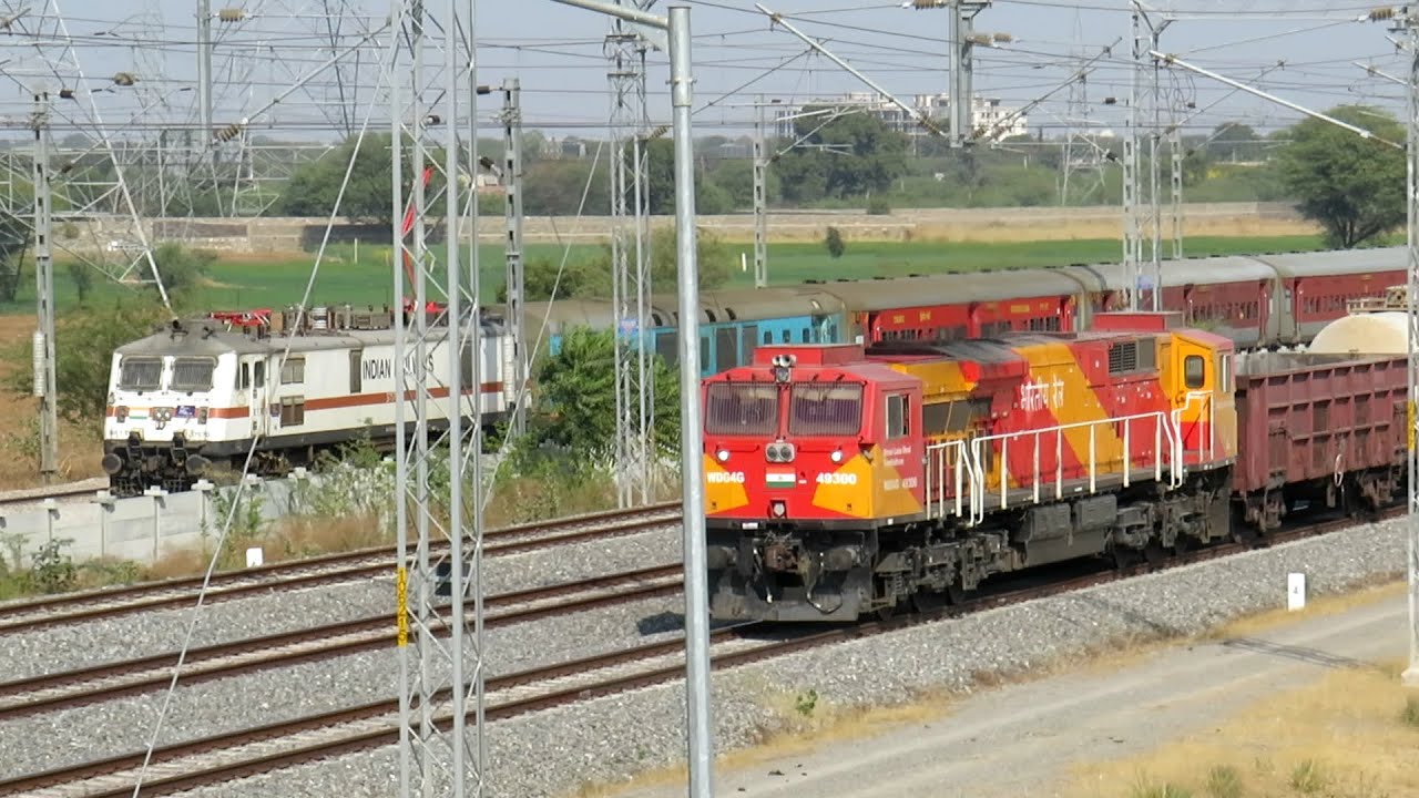 High Speed Indian Railway Express Trains vs DFC Trains Parallel Run ...