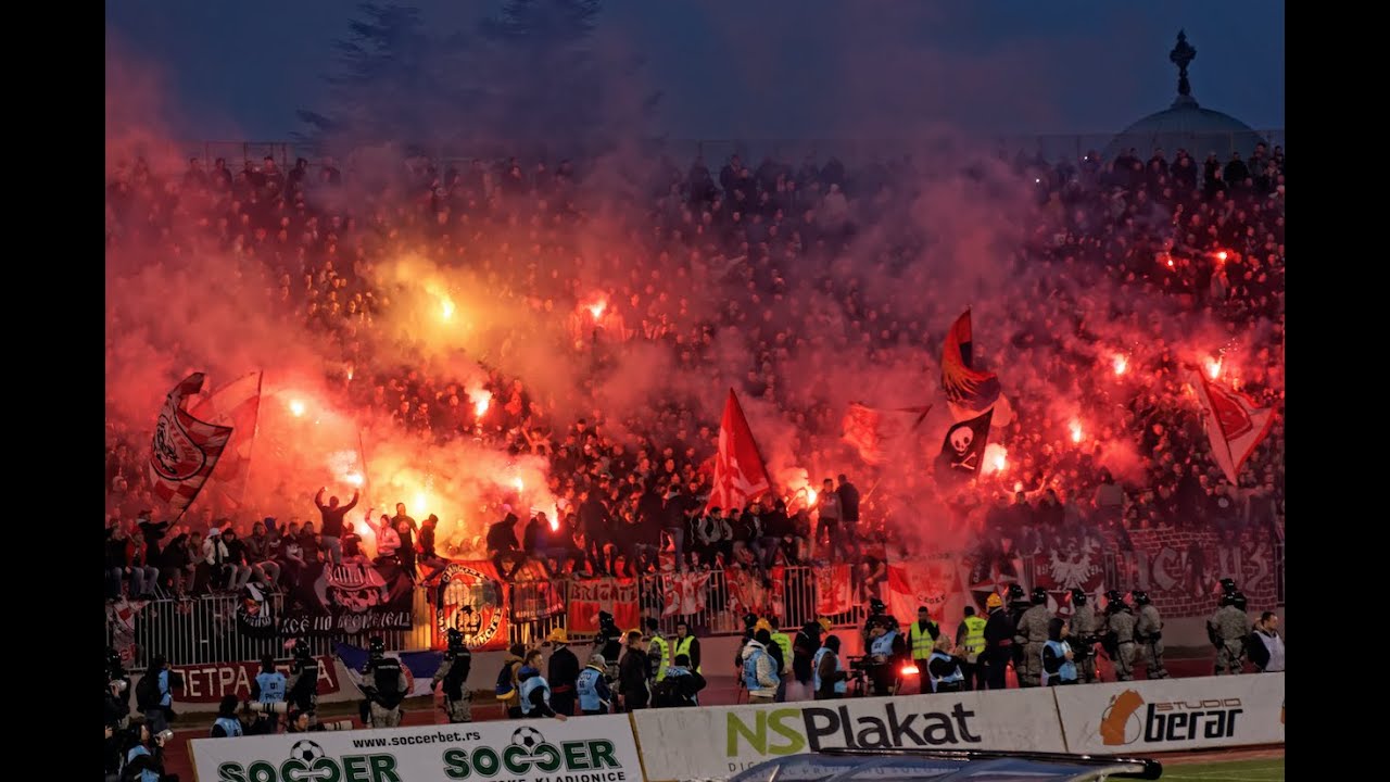 Pyroshow Red Star Belgrad Ultras against Partizan Belgrad - YouTube